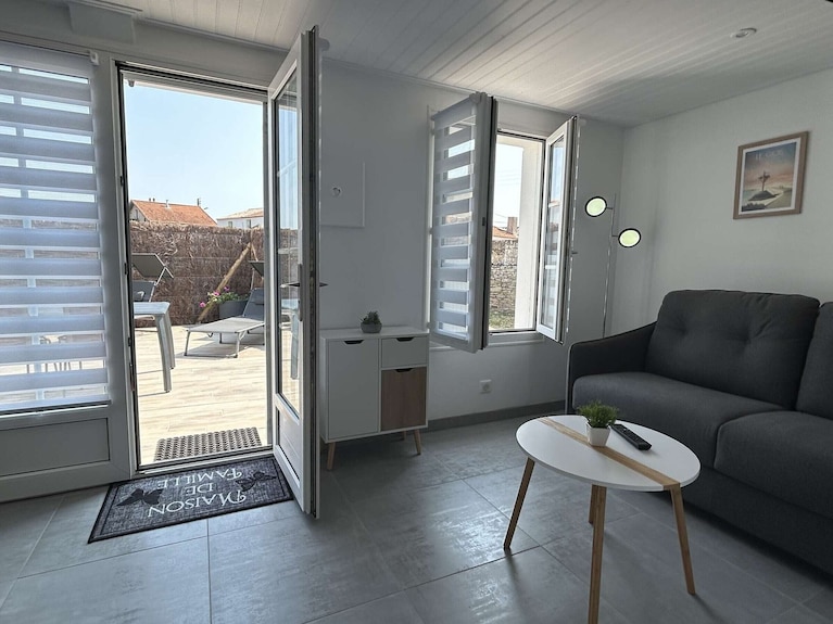 House Near Noirmoutier Center, Terrace And Parking - Noirmoutier-en-l'Île