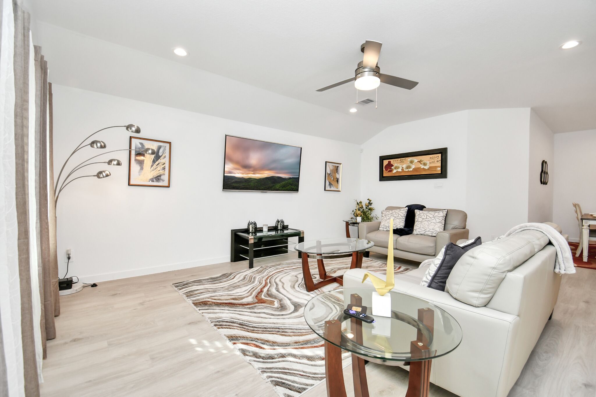 Rammies Exquisite Home With Pool Access - Katy, TX