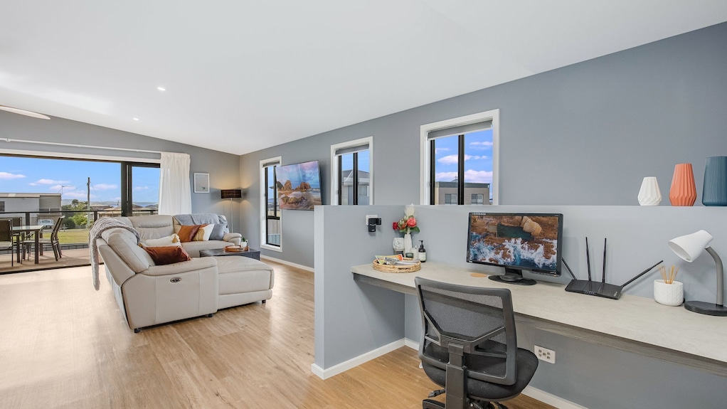 42 Songlark Street Luxury Newly Built Home - Bermagui