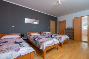 Casa, fumadores | 4 quartos 