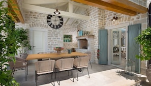 Villa