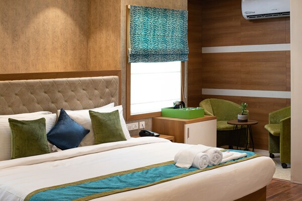 Time Square Boutique Hotel - Alappuzha