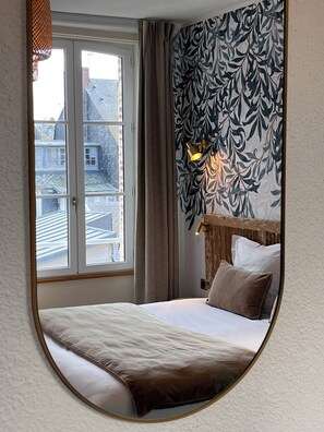 Chambre Triple Supérieure | Individualmente decorados, individualmente mobiliados