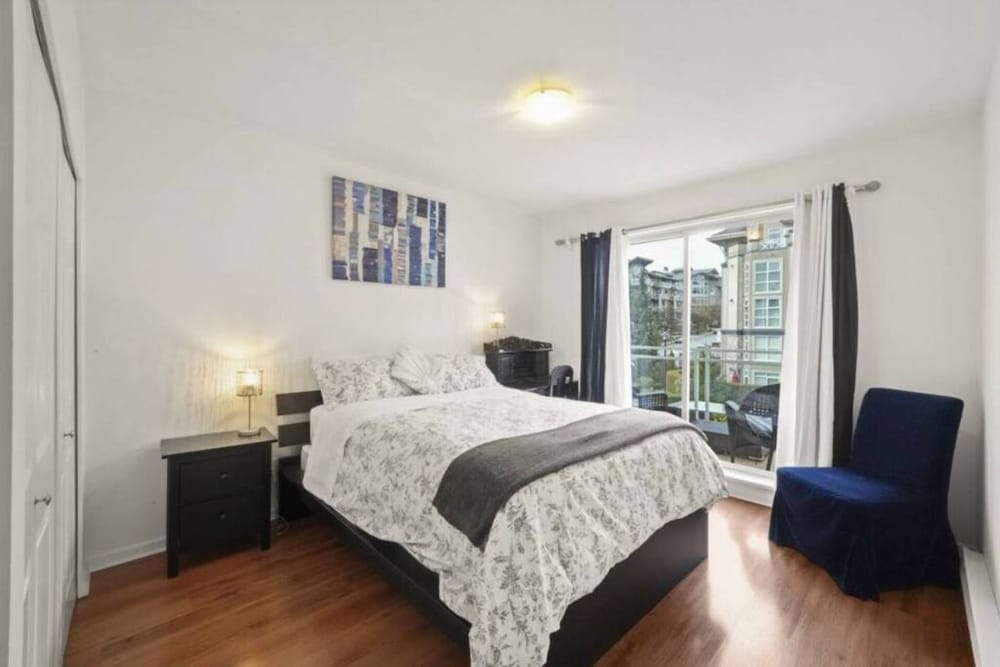 Deep Cove Cozy 1br Condo - Mount Seymour