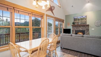 Apartamento em Condomínio Fechado, 2 quartos | Restaurantes