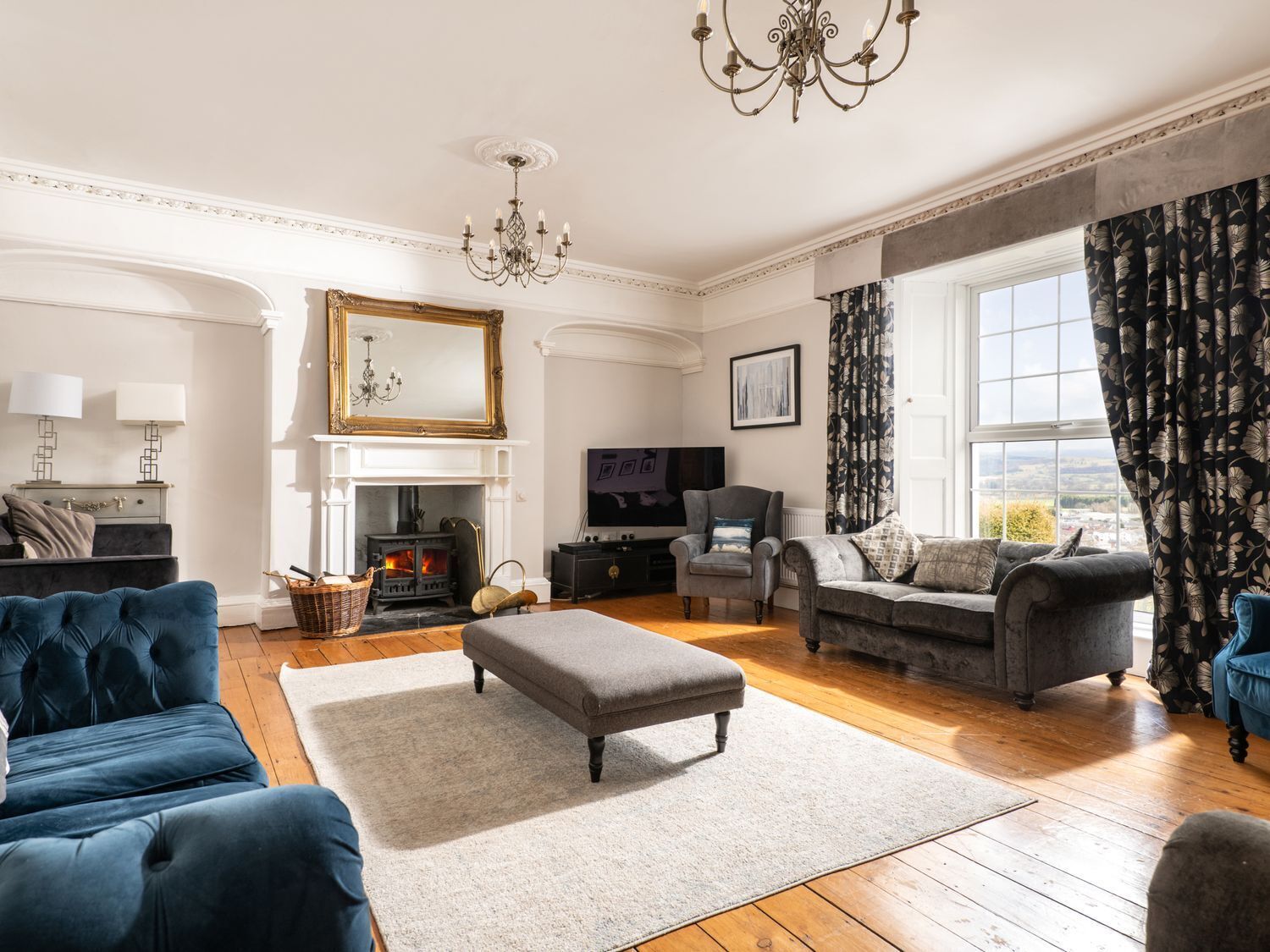 Fron Dderw, Pet Friendly, Character Holiday Cottage In Bala - Bala