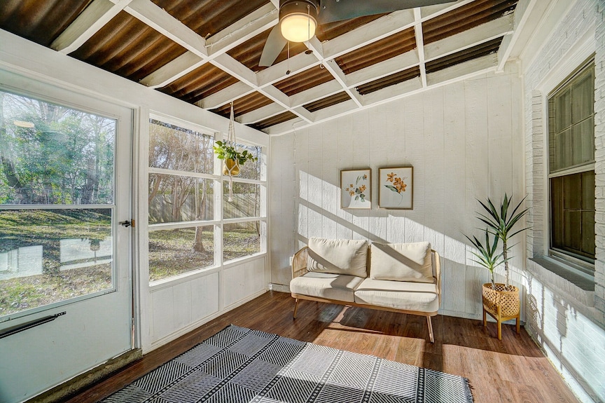 Charming Private Southern Home- Pet Friendly, King Beds - Cotswold - Charlotte