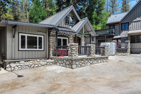 The Grand Idyllwild Lodge - California