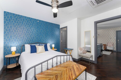 Selena Quintanilla Hotel Room