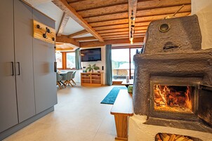 Apartamento Design | Sala de estar | TV de ecrã plano 
