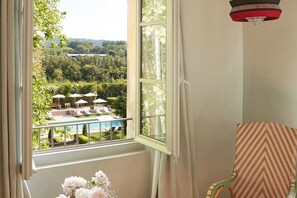 Suite Júnior | Roupa de alta qualidade, minibar com produtos grátis, cofre no quarto 
