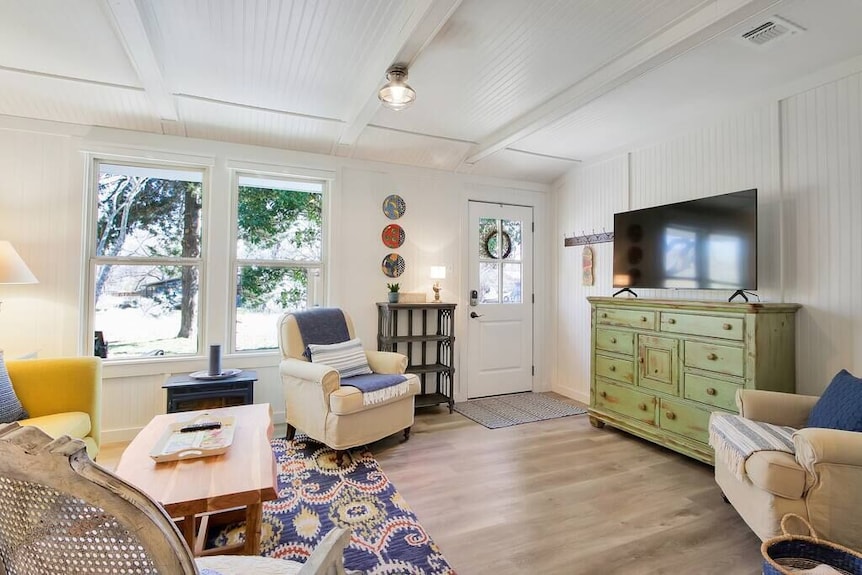 Little Dipper - Walk To Historic Downtown Square! - Johnson City, TX