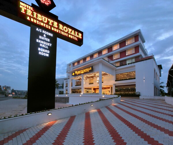 Tribute Royale - Kochi