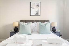 Apartamento | 2 quartos, roupas de cama antialérgicas, individualmente mobiliados