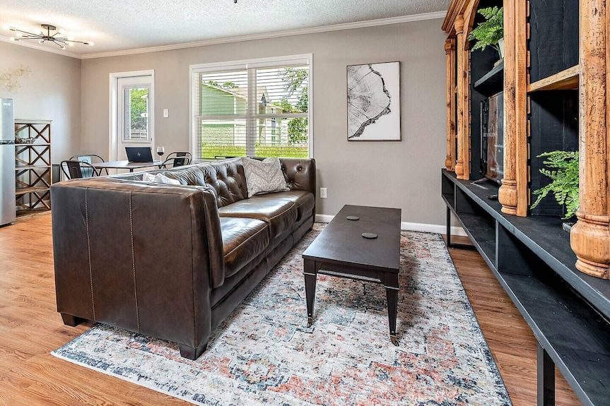 Shiplap:1st Flr 2 Bdrm-walk To A&m-comfy King Beds - Bryan, TX