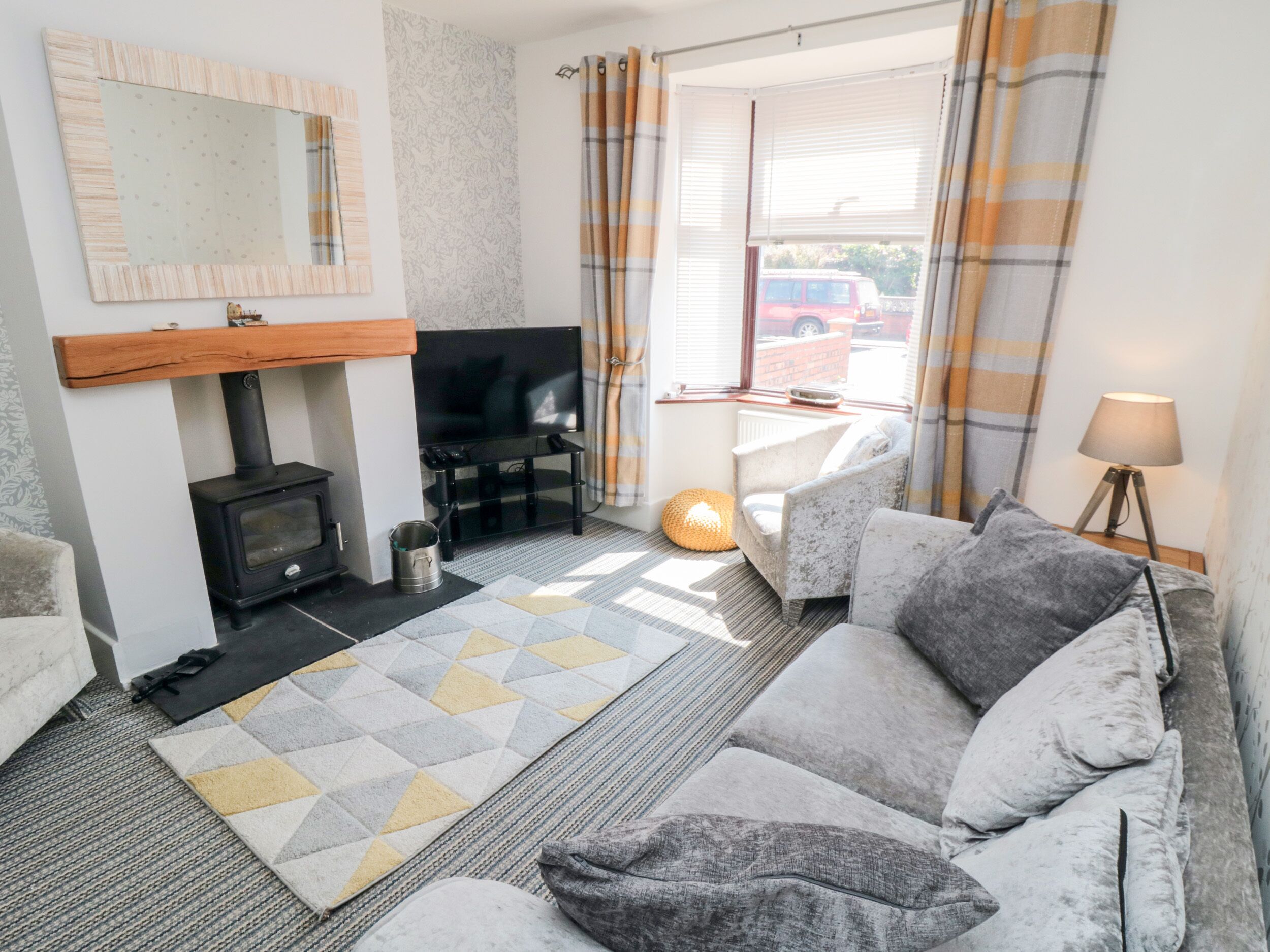 Harbour Cottage, Family Friendly, With Open Fire In Bridlington - Bridlington