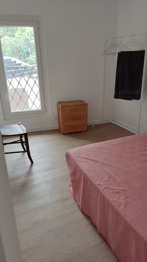 Proche Mer Maison De Village Climatisée Avec Terrasse - Pézenas