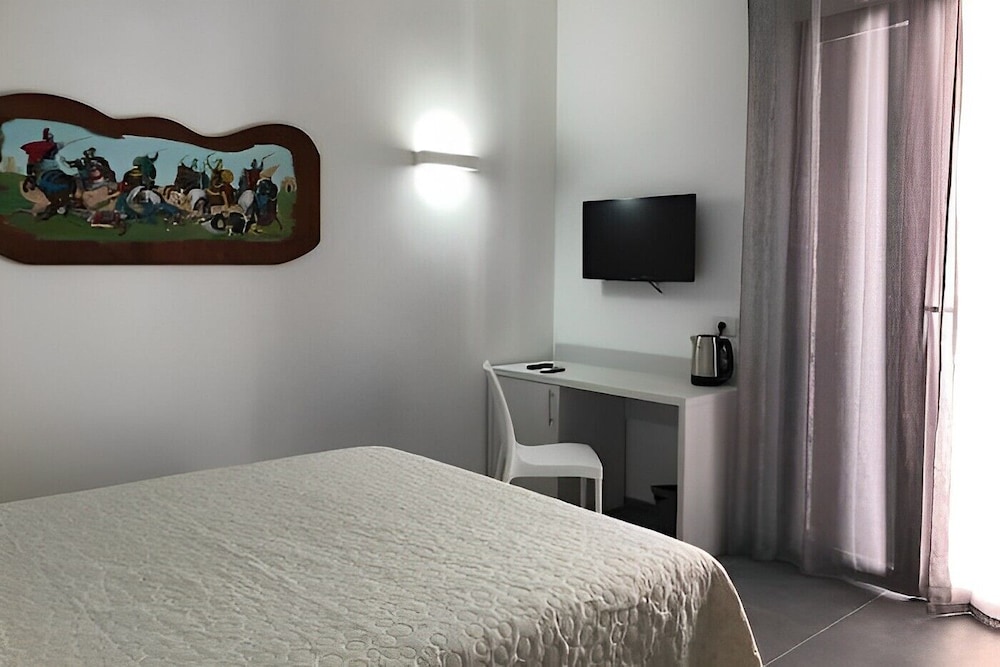 White Asses Rooms, Deluxe Doppelzimmer Mit Balkon Und Meerblick - Scopello