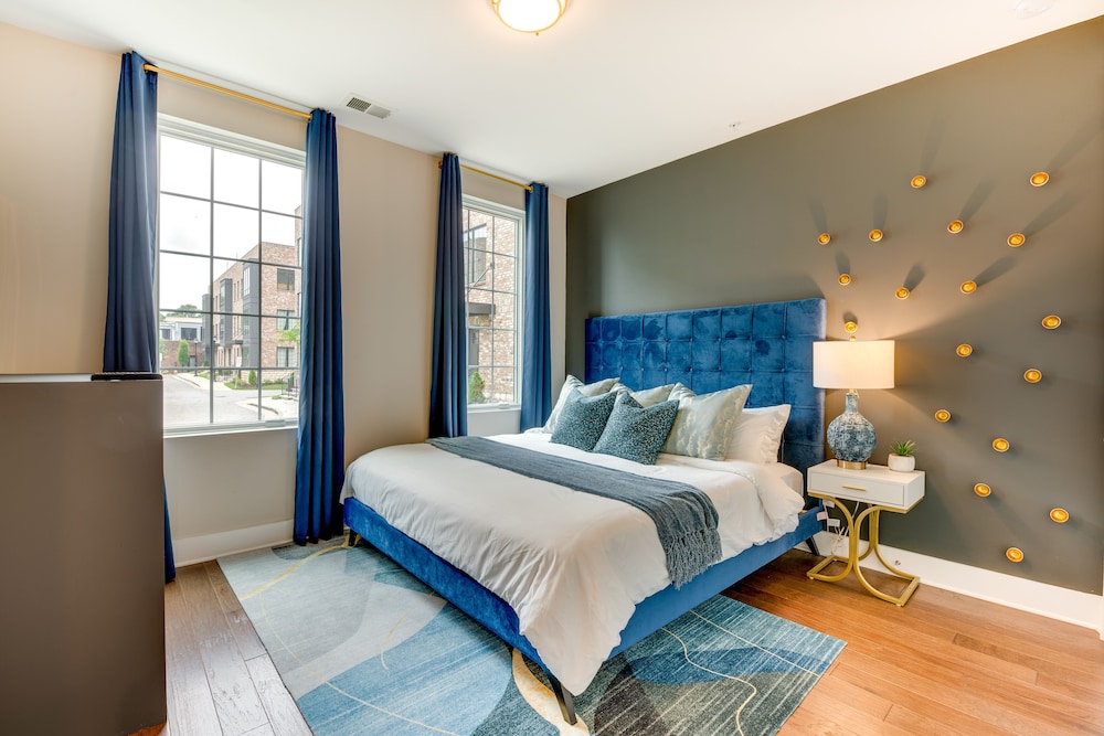 Chic Atlanta Vacation Rental ~ 1 Mi to Downtown! - Atlanta | Vrbo