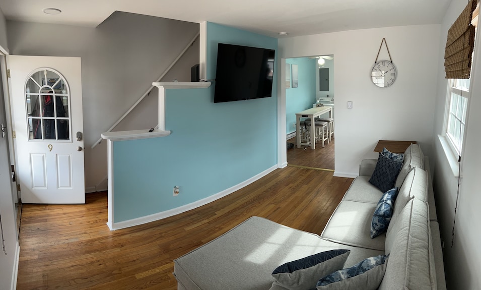 One Block From The Beach! Cozy Beach Condo Near Restaurants And Shopping. - 뉴저지