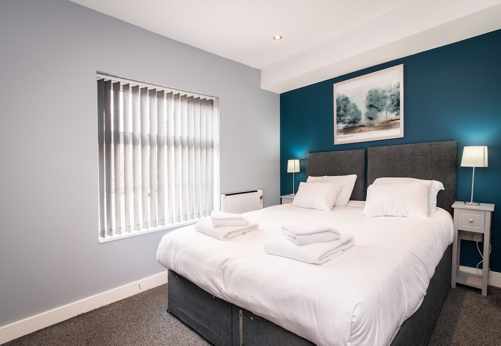 Ultraconvenient & Generous 2bed Apt W/parking - Wilford - Nottingham