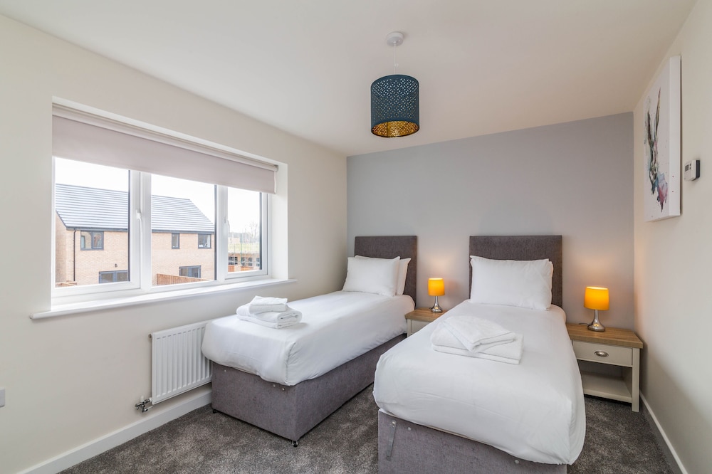 An Exceptional, Available 2bed House With Parking - Nottingham Contemporary