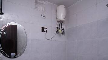 Quarto luxo | Banheiro