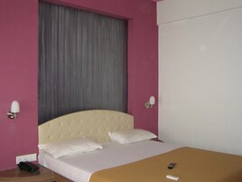 Quarto luxo | Wi-Fi de cortesia