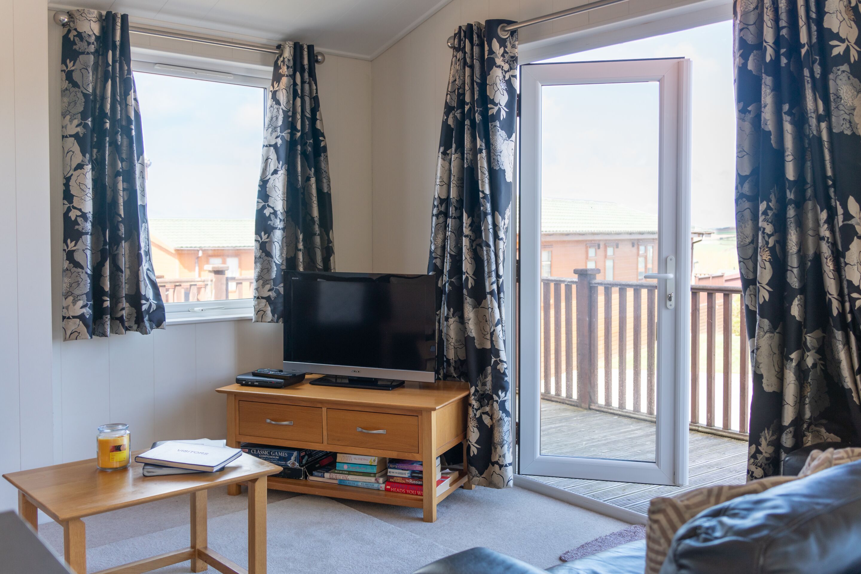 56 Meadow View Lodge - 3 Bed-sleeps 6-tjs56mv - Ilfracombe