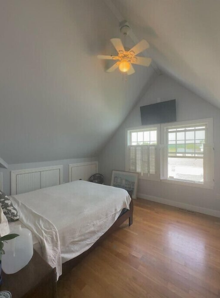 Beach House In Milford, Ct - Connecticut