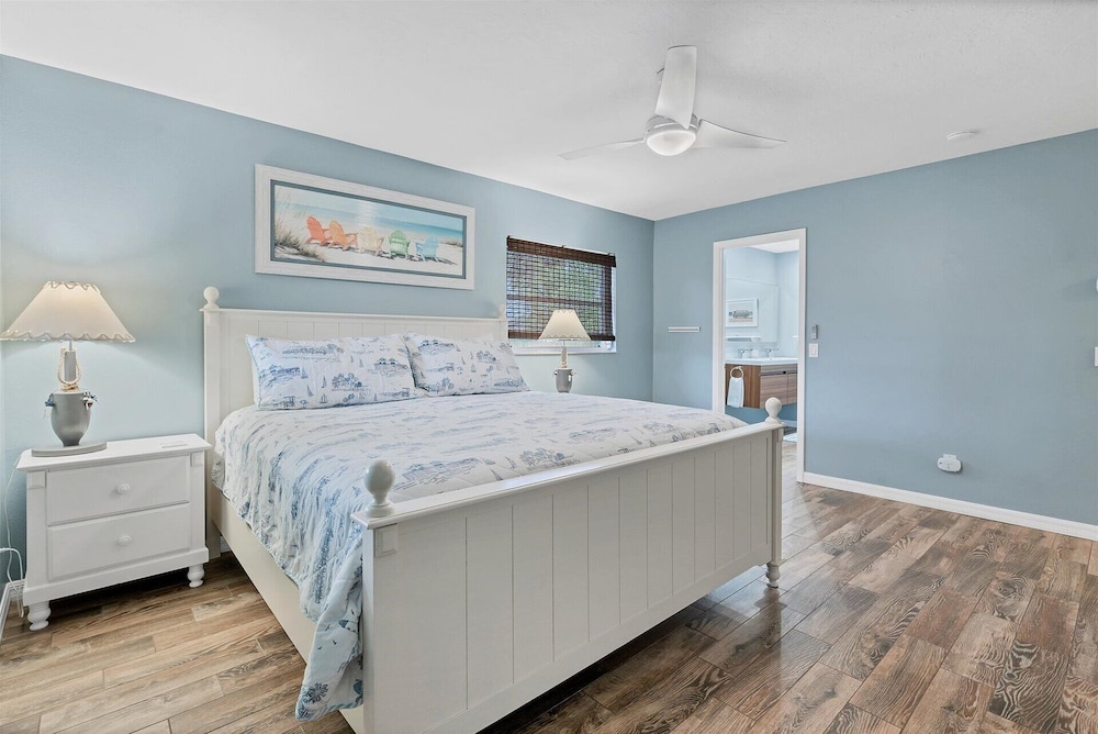 Port Charlotte Private Splash Pool With Canal 3 Bedroom Home - Port Charlotte, FL