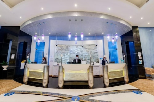 Golden Tulip Downtown Abu Dhabi - Abu Dhabi