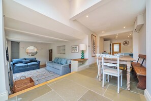 Casa de Campo | Interior