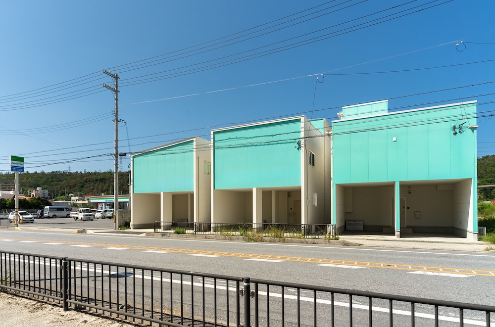 Grandioso Okinawa Pool Villa Kin 2 - Okinawa Prefecture, Japan