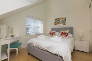 Casa de Campo | 2 quartos, com decoração personalizada, com mobília individualizada 