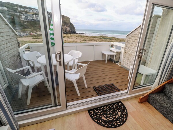 16 Seaspray - Porthtowan