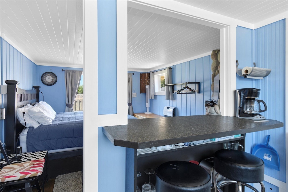 Romantic, Walk To Town And Beach, Private (Archview) - Long Beach, WA