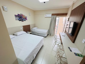 Apartamento básico | 1 quarto, Wi-Fi de cortesia, roupa de cama