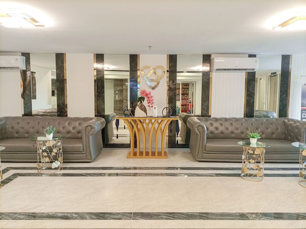 모던 디지니드 스튜디오 앳 데 프리마  아파트먼트 - 메단