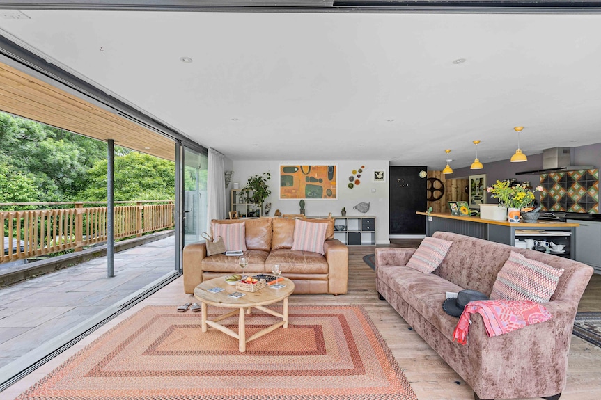 Barberry Farm Cottage - Sleeps 8 Guests In 4 Bedrooms - Dittisham