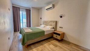 Suite Clássica | 2 quartos, minibar, com decoração personalizada 