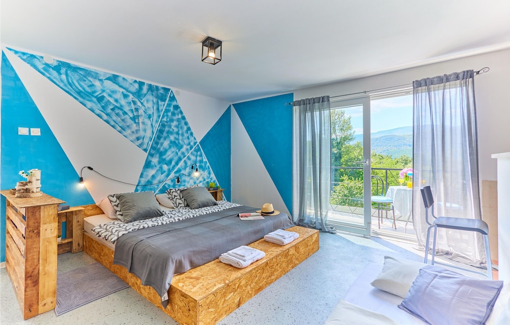 Gorgeous Home In Zagreb With Wifi - Kroatia