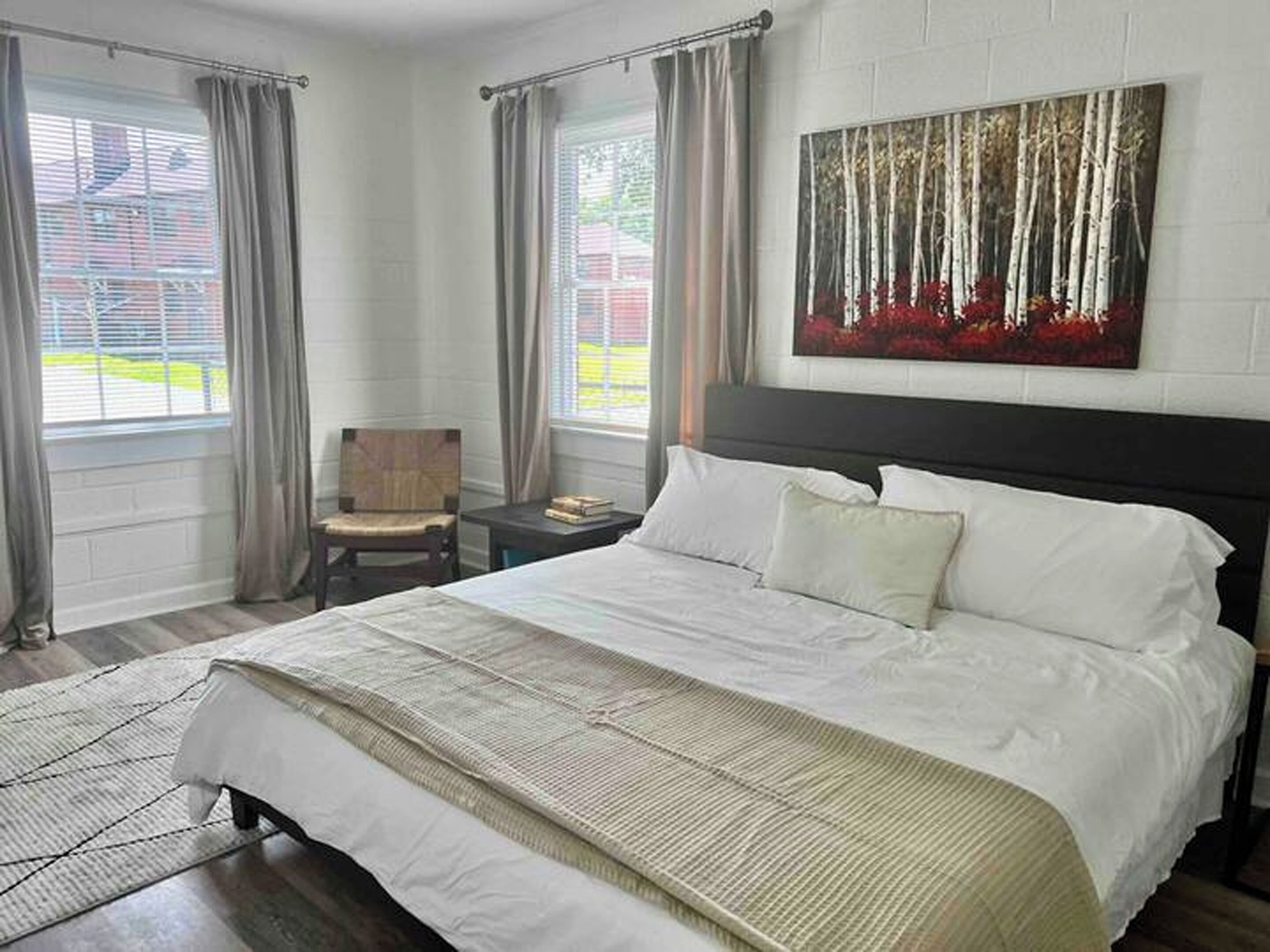 Lovely 1 Br With King Bed Apt 1 - New Bern, NC