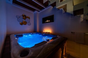 Casa | 1 quarto, secretária 
