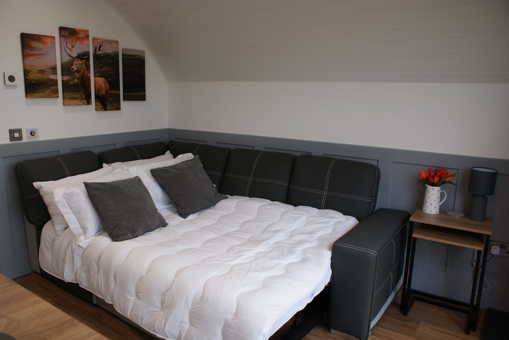 Ben Aigan - a pod that sleeps 4 guests in 1 bedroom - Keith | Vrbo
