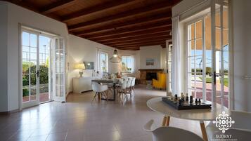 Vila exclusiva | Sala de jantar