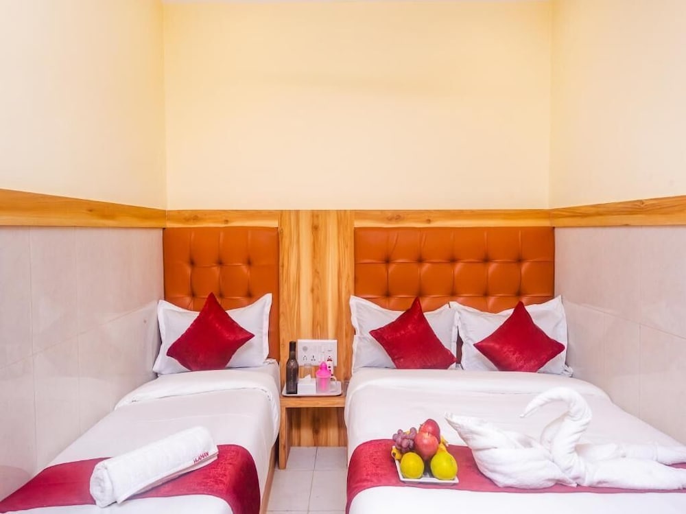 Aman Hotel Cst - Bombaj