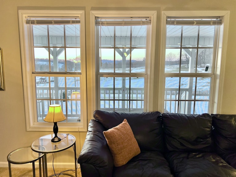 Netzero 3 Bedroom Farmhouse On Blue Ridge Parkway - FloydFest