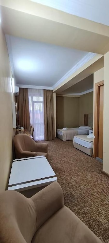 Hotel Genatsvale Batumi - Batumi
