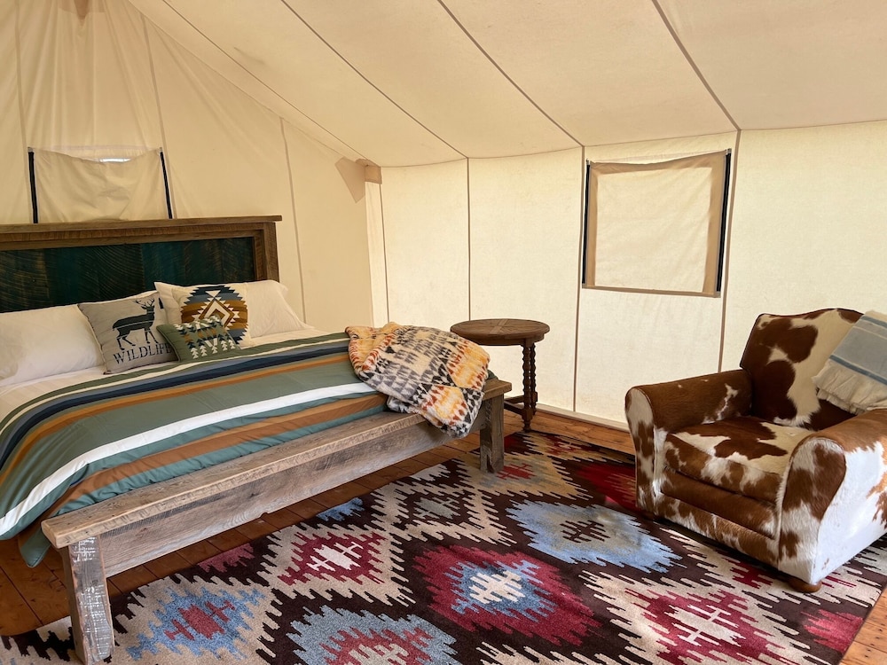 Creekside Tent at Columbia Mountain Ranch near Glacier National Park ...